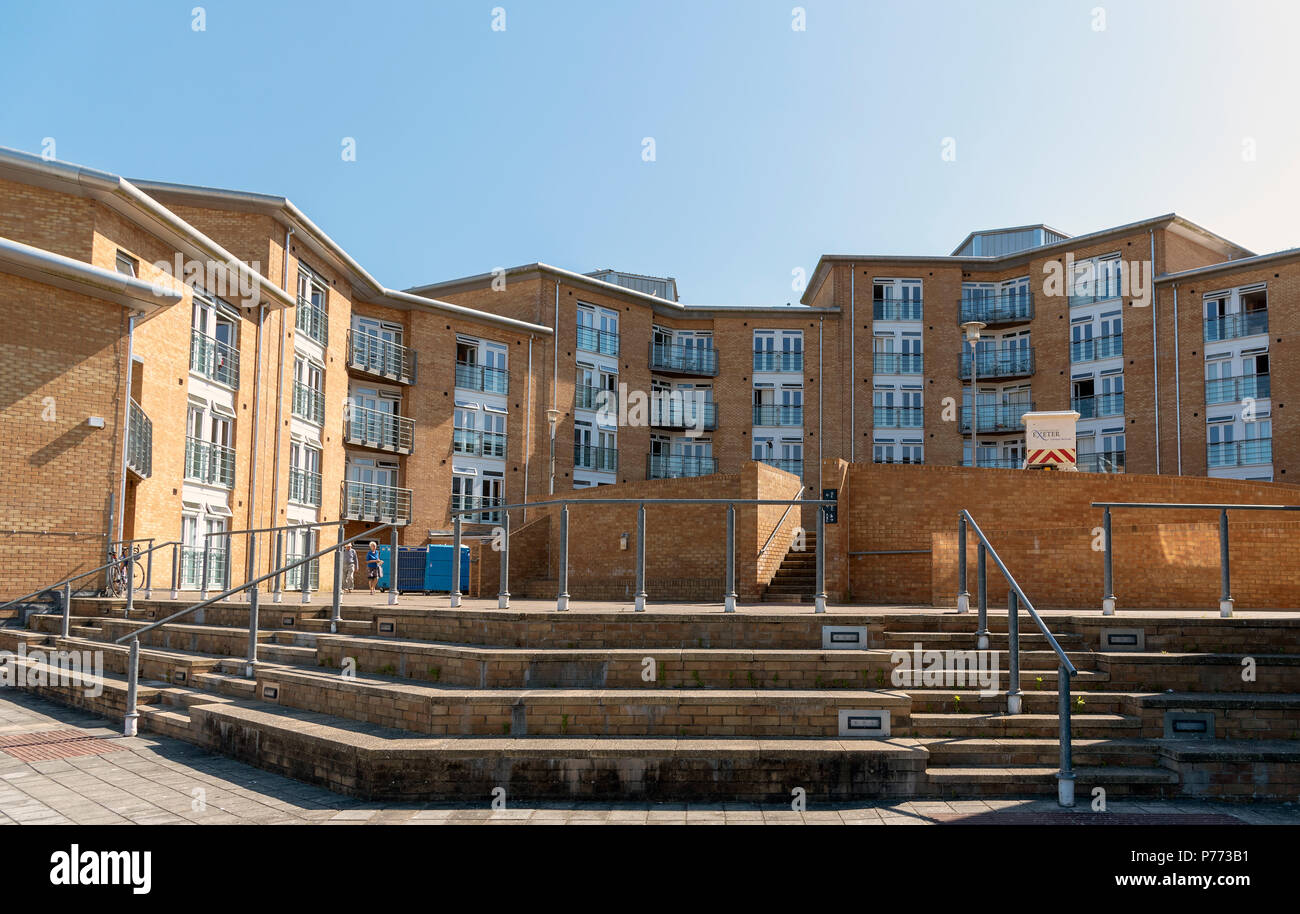 Devon und exeter institution -Fotos und -Bildmaterial in hoher ...