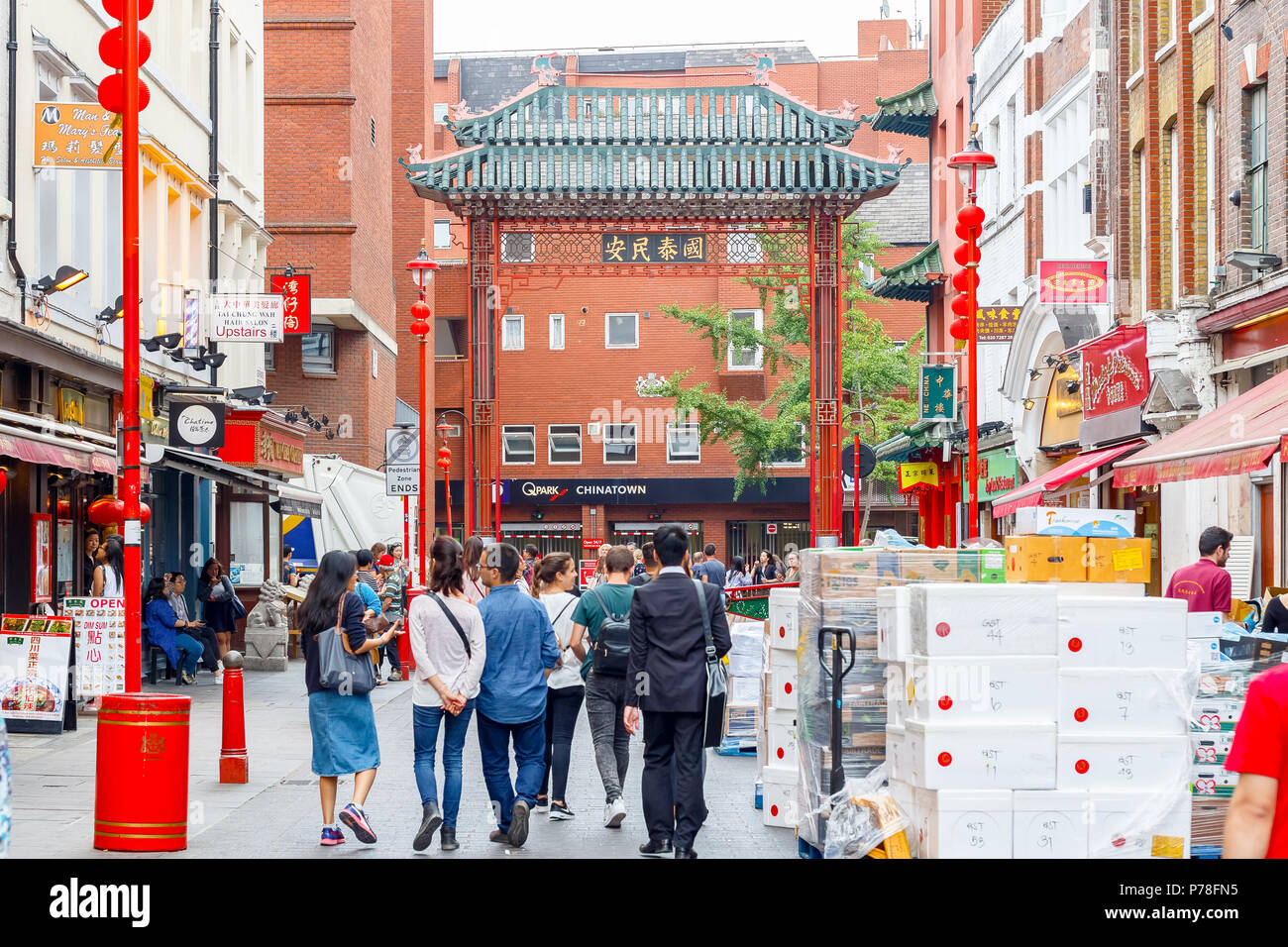 Chinese china shop town street england london -Fotos und -Bildmaterial ...