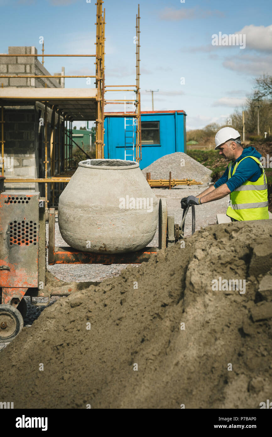 Betonmischer baustelle -Fotos und -Bildmaterial in hoher Auflösung – Alamy