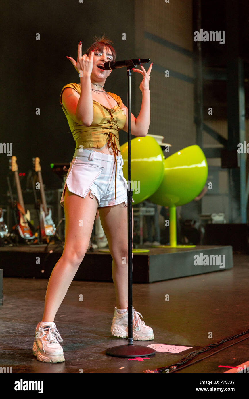 Milwaukee, Wisconsin, USA. 5. Juli 2018. CHARLIE XCX (CHARLOTTE ...