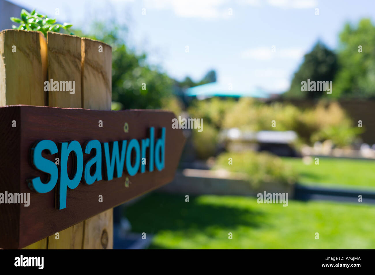 Spa schild -Fotos und -Bildmaterial in hoher Auflösung – Alamy