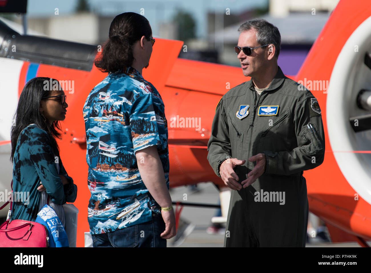 Us Air Force Generalleutnant Kenneth Wilsbach, 11 Air Force Commander ...