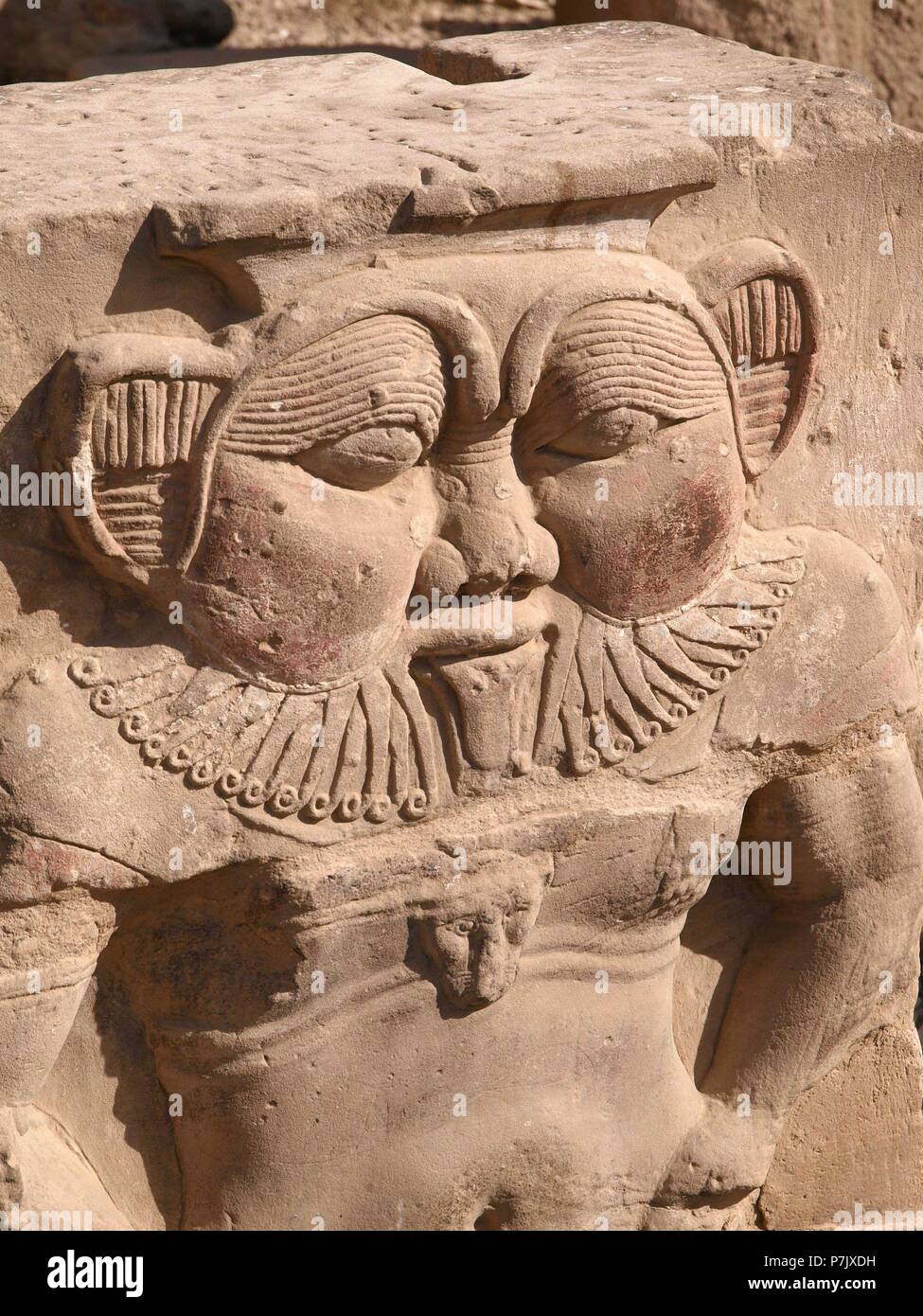 TEMPLO DE DENDERA, DEDICADO A LA DIOSA HATHOR: Monumento al DIOS BES ...