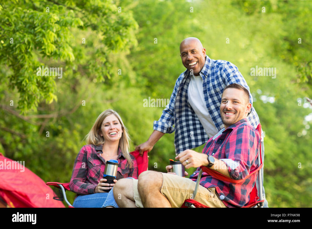 Gruppe im freien -Fotos und -Bildmaterial in hoher Auflösung – Alamy