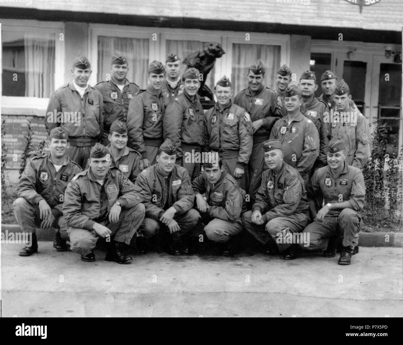 Squadron group -Fotos und -Bildmaterial in hoher Auflösung – Alamy