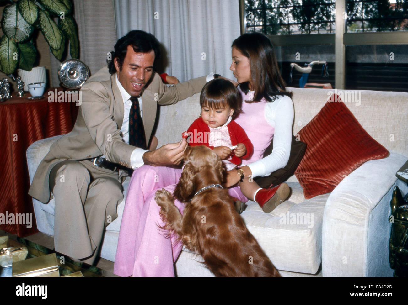 Julio Iglesias Frau