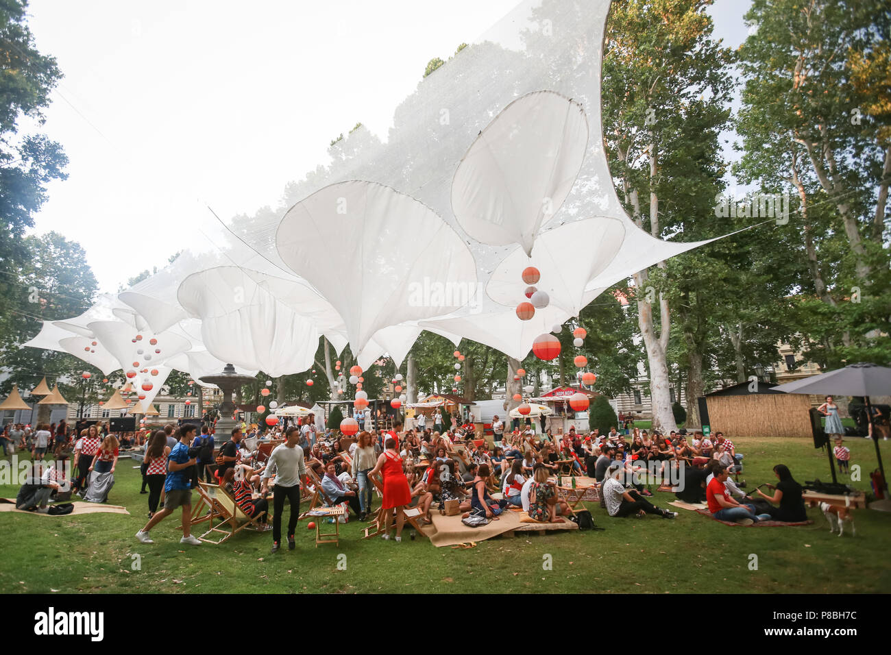Turnierbaum mit gruppe fussball -Fotos und -Bildmaterial in hoher ...