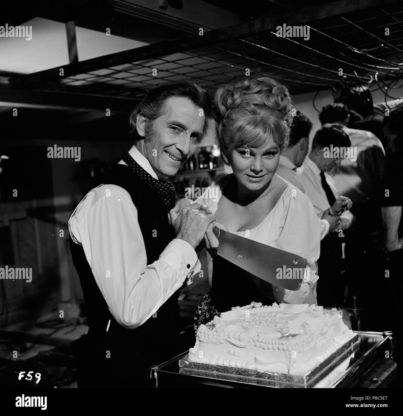 Susan denberg frankenstein created woman -Fotos und -Bildmaterial in ...