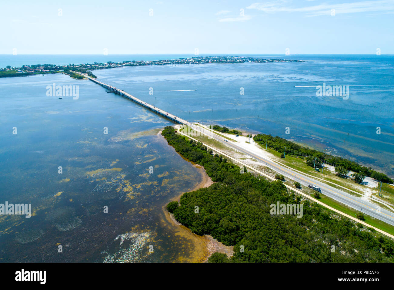 Damm nach Holmes Beach auf Anna Maria Island Florida ist ein beliebtes ...