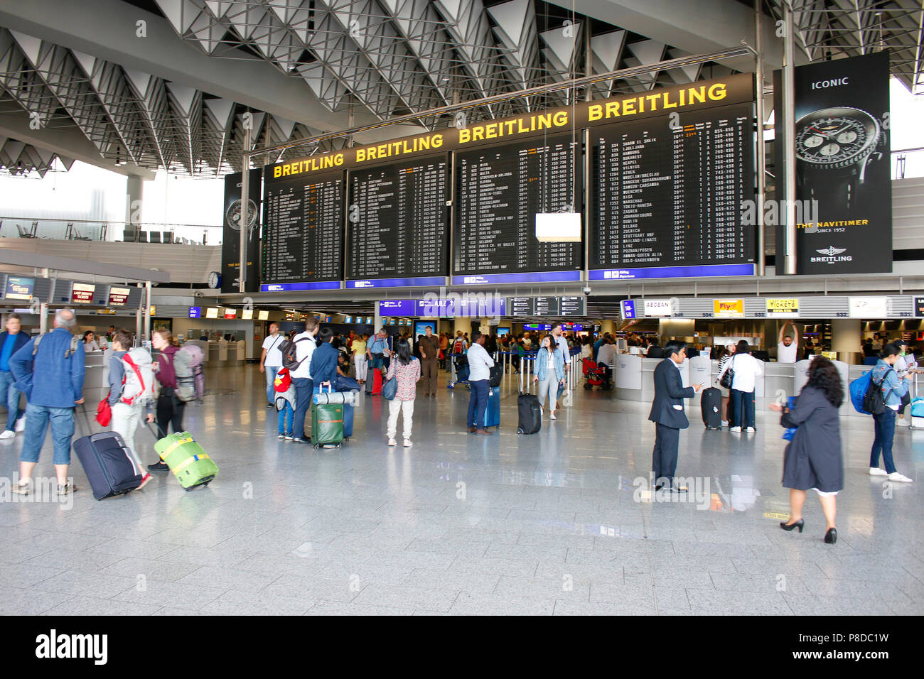 Fraport frankfurt flughafen -Fotos und -Bildmaterial in hoher Auflösung – Alamy