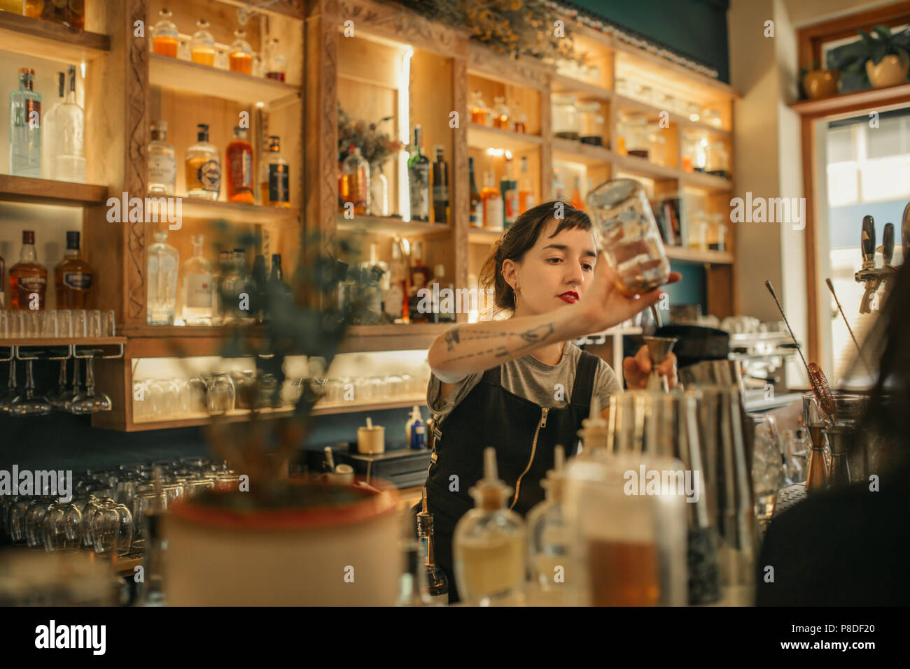 Die Bar Stockfotos und -bilder Kaufen - Alamy