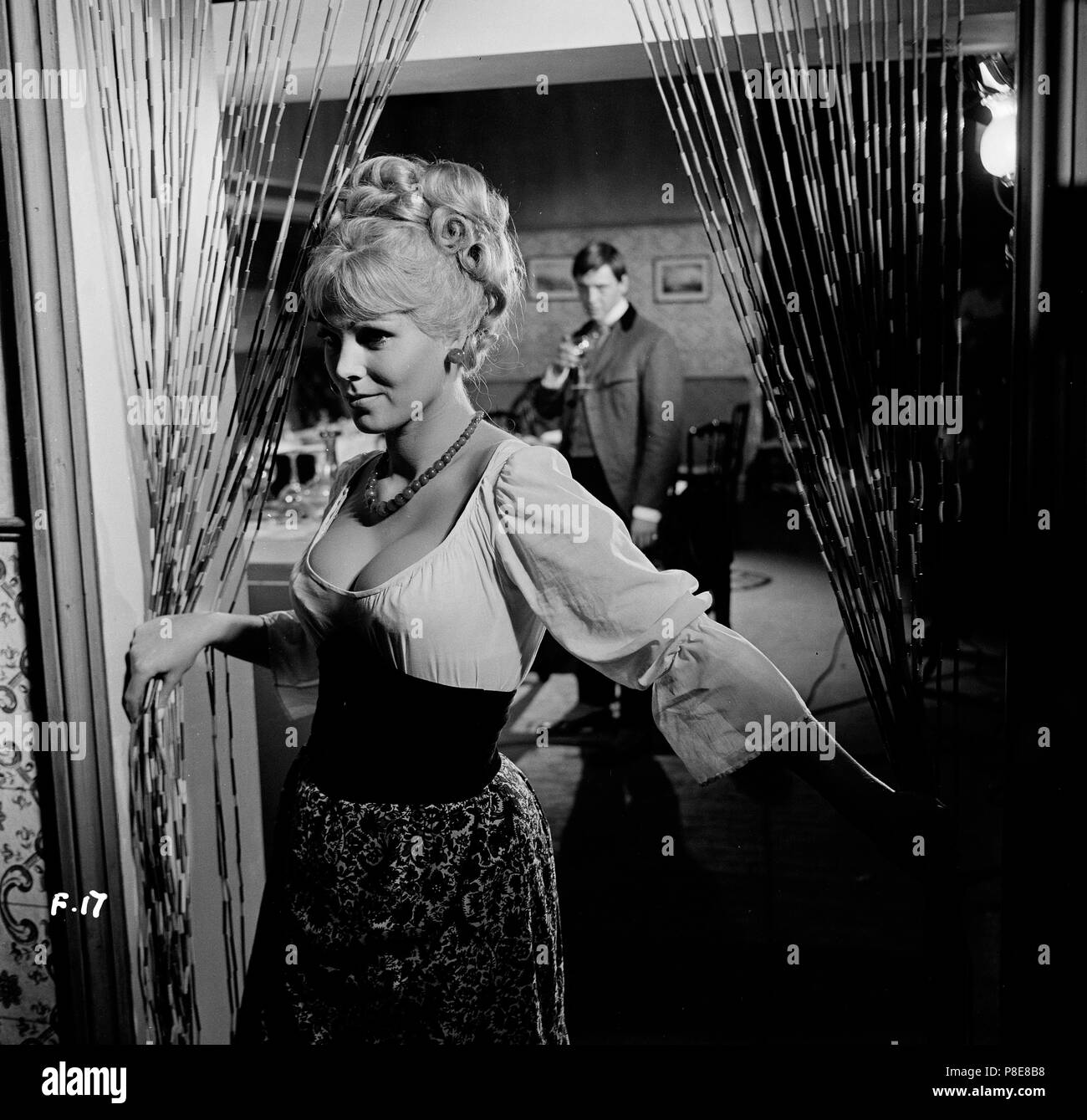 Susan denberg frankenstein created woman -Fotos und -Bildmaterial in ...