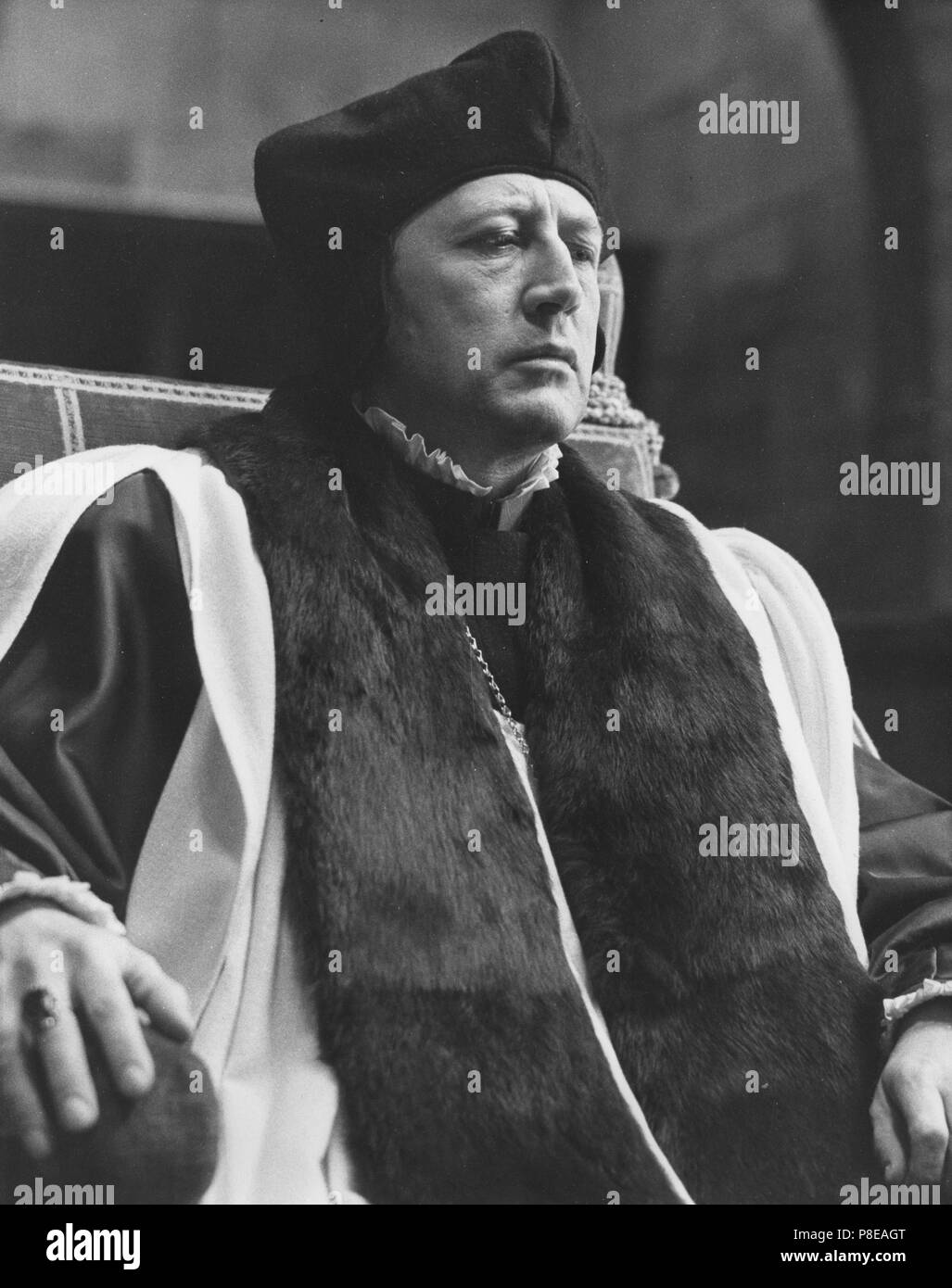 Henry Viii und Seine 6 Frauen 1972 Bernard Hepton Stockfotos und -bilder Kaufen - Alamy