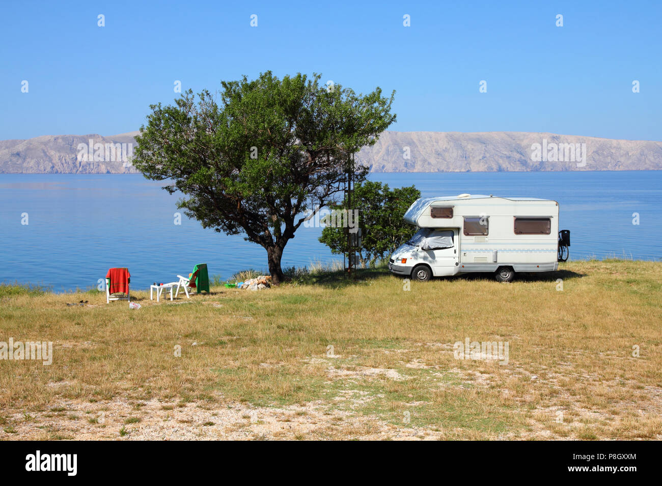 Campingplatz in kroatien -Fotos und -Bildmaterial in hoher Auflösung ...