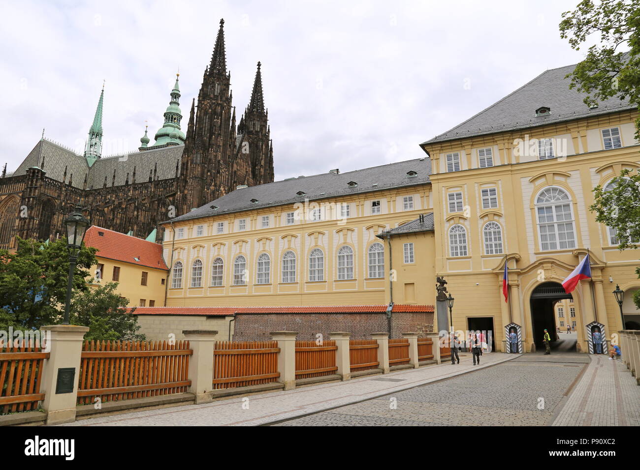 Eingang von Royal Garden, Prager Burg, dem Hradschin, Prag, Tschechien ...