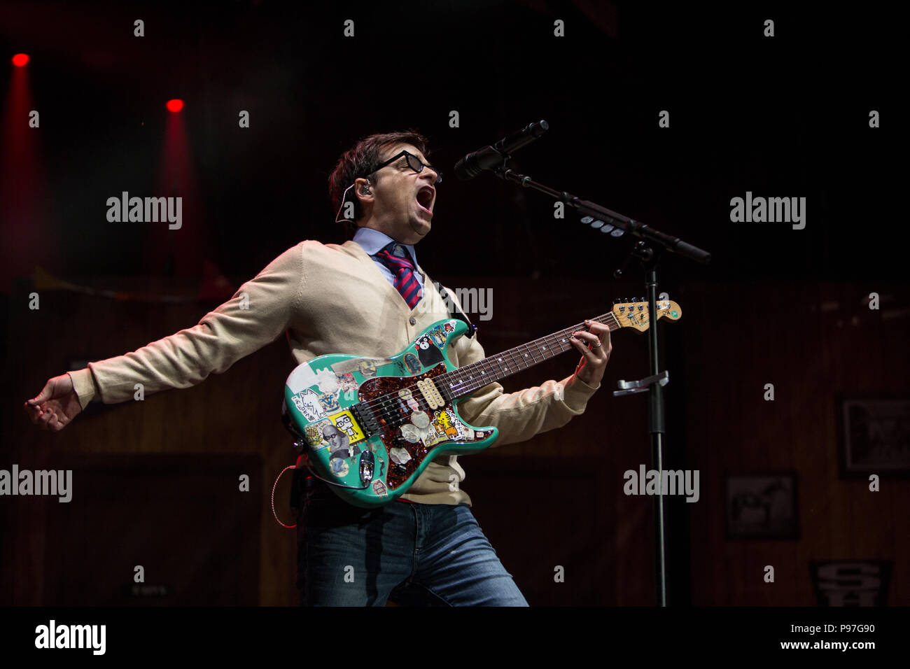 Weezer pinkerton -Fotos und -Bildmaterial in hoher Auflösung – Alamy