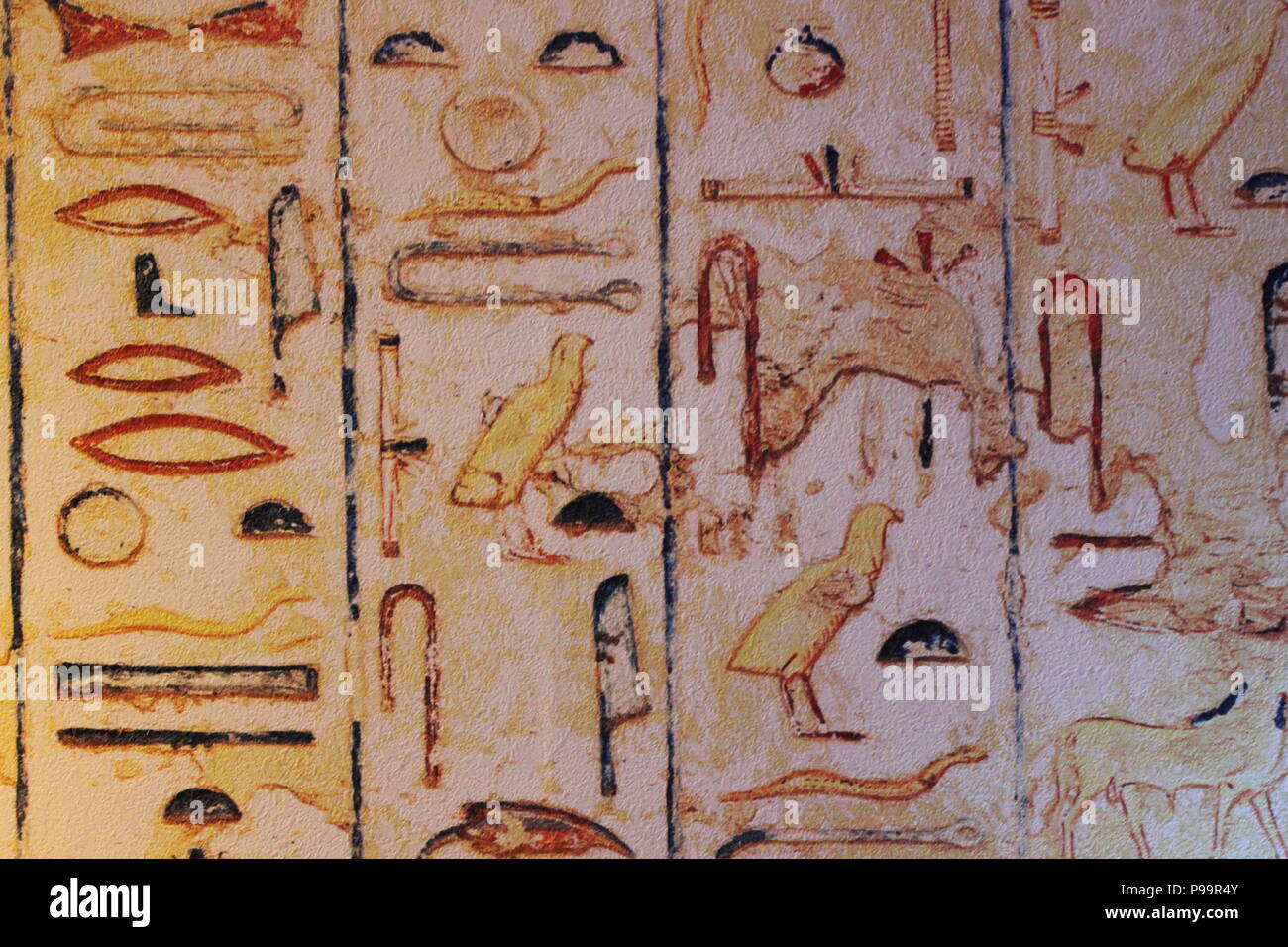 Hieroglyphen phonetische zeichen -Fotos und -Bildmaterial in hoher ...