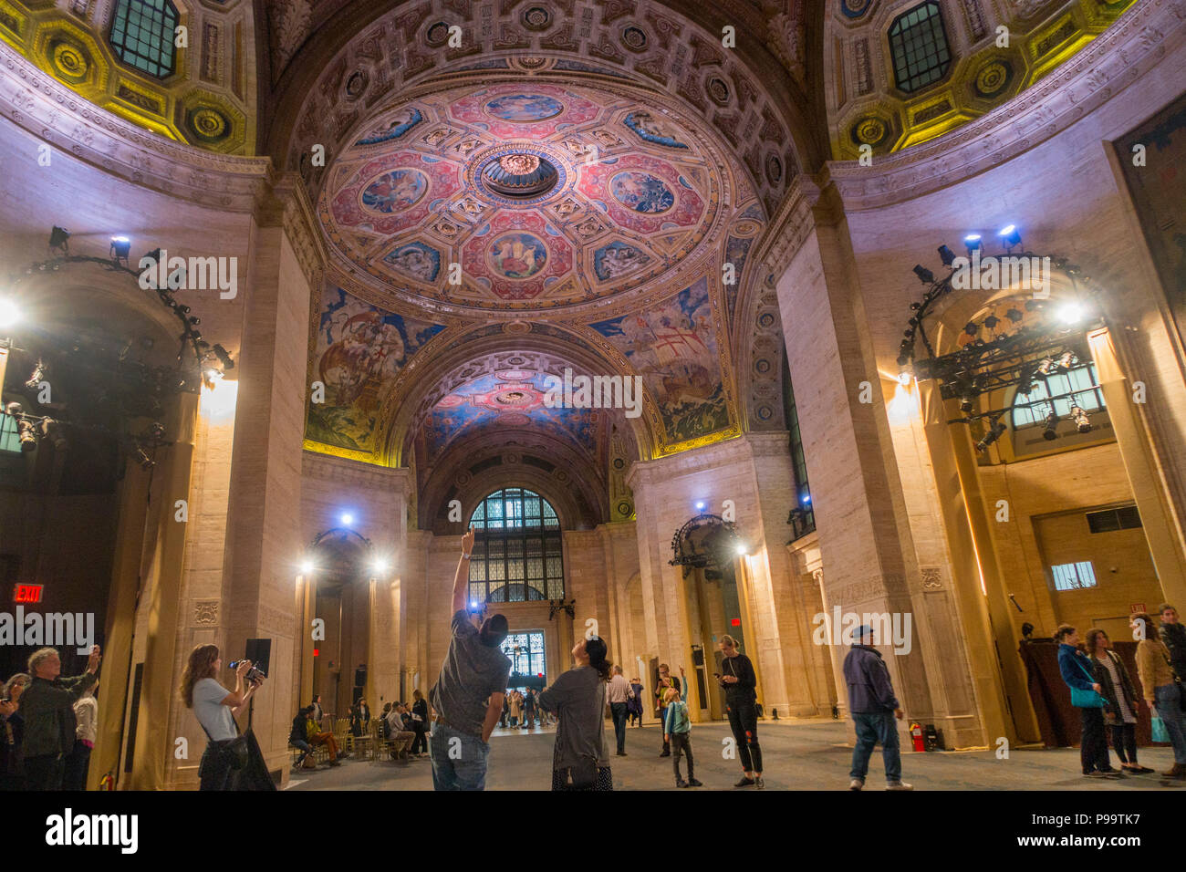 Interior cunard -Fotos und -Bildmaterial in hoher Auflösung - Seite 3 ...