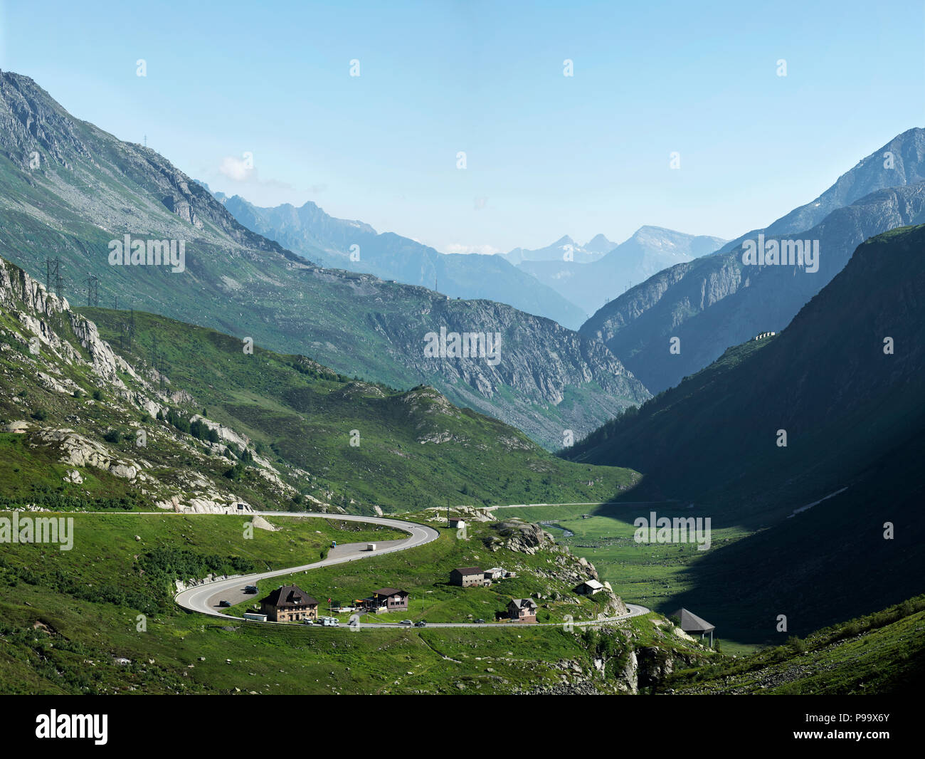 St. Gotthard Pass, Passo del S. Gottardo, Gotthardpass, Schweiz. Juni ...
