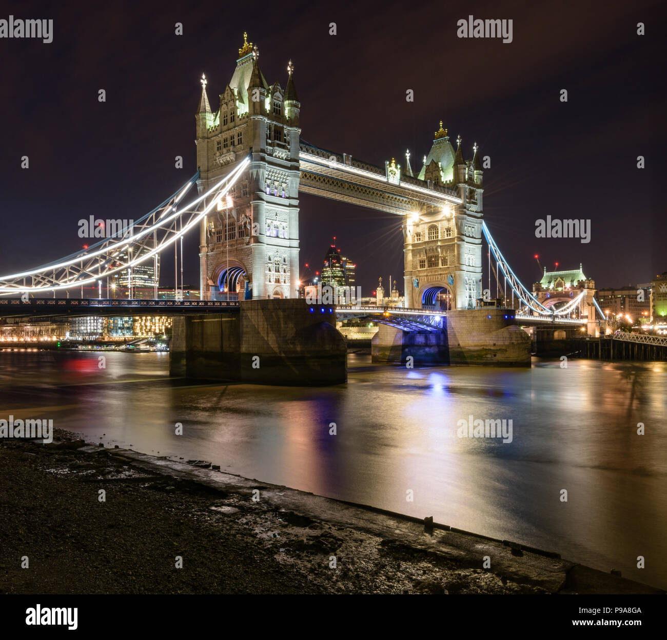 Nachtansicht Von London Stockfotos und -bilder Kaufen - Alamy