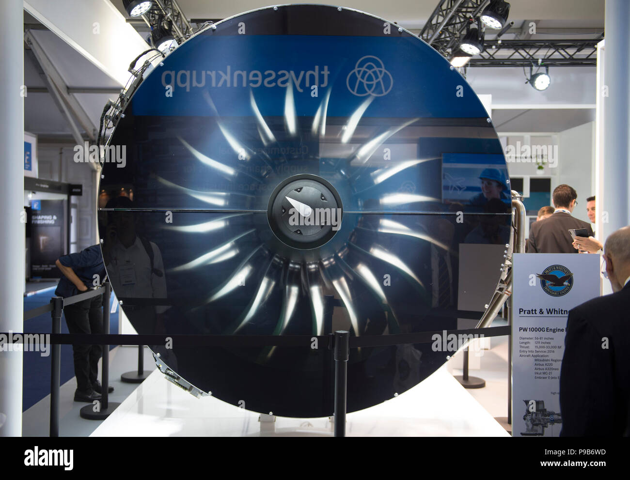 Pratt und whitney pw 1000g motor -Fotos und -Bildmaterial in hoher ...