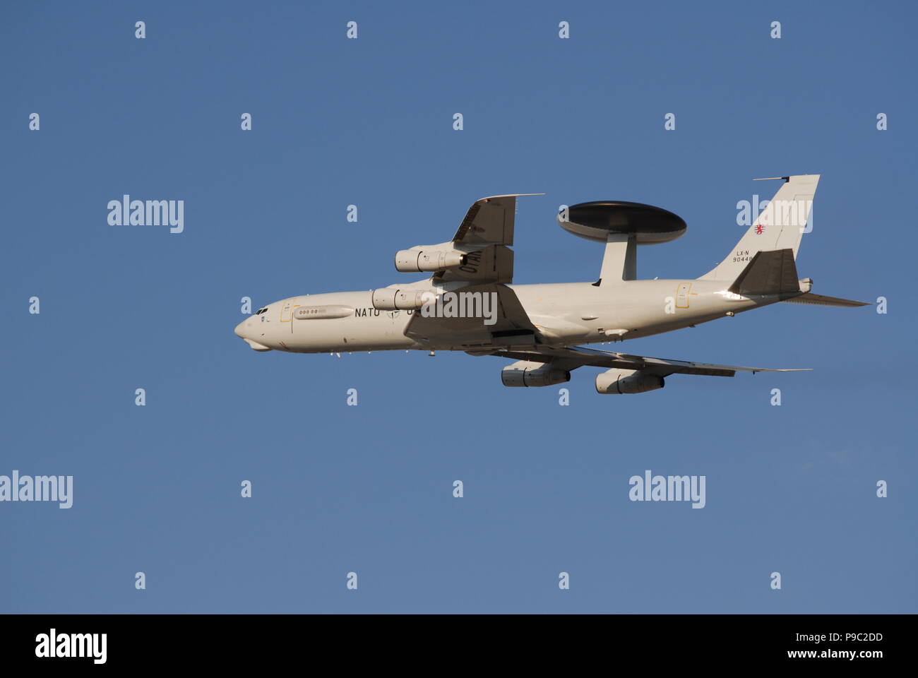 Nato awacs radar aircraft on -Fotos und -Bildmaterial in hoher ...