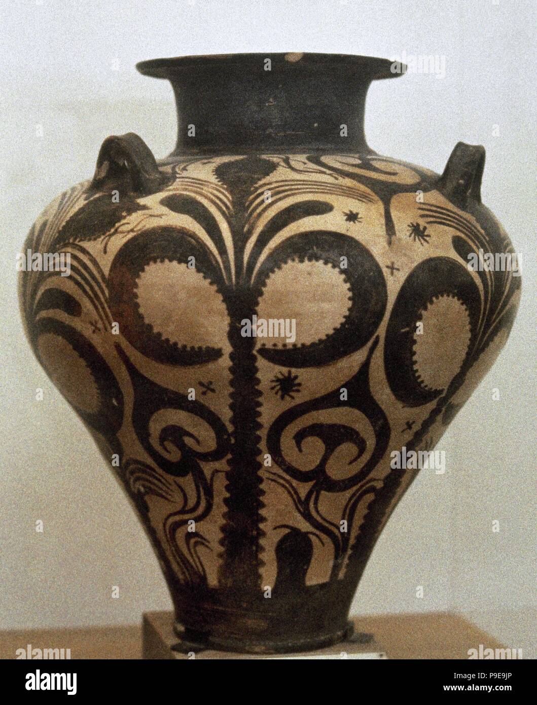Mykenische Amphora mit großen Palmen, andere Bäume und floralen Motiven ...