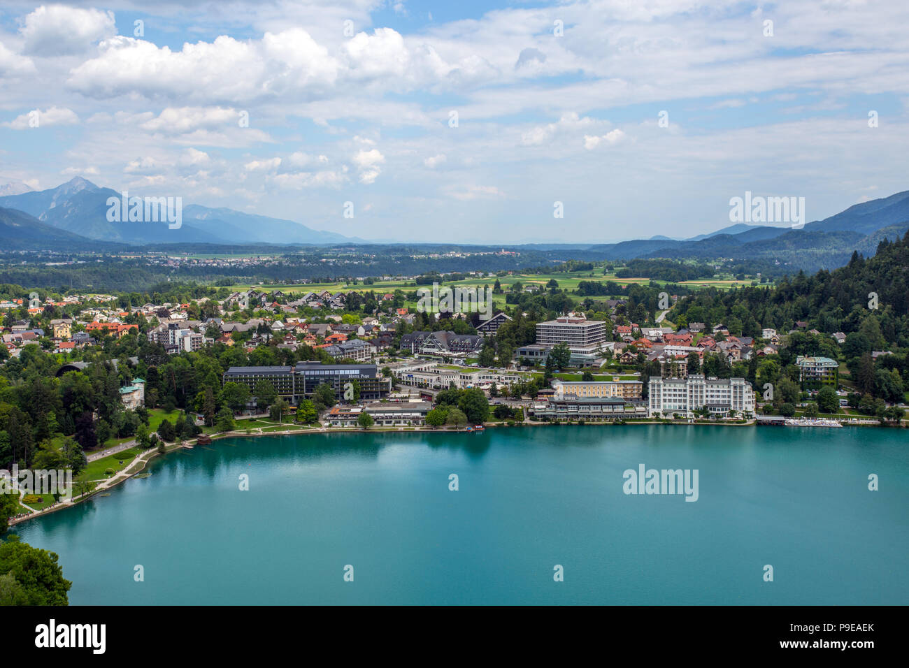 Slovenia bled lake bled pletna -Fotos und -Bildmaterial in hoher ...