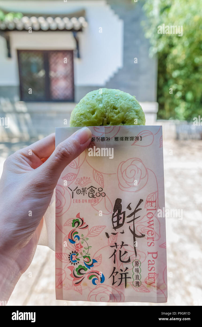 China yunnan kunming street food -Fotos und -Bildmaterial in hoher ...