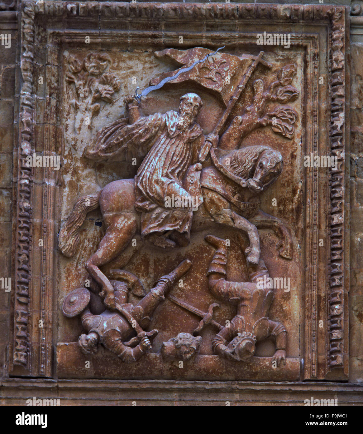 Kloster Yuso. Hochrelief auf der Veranda, mit einer Szene von San ...