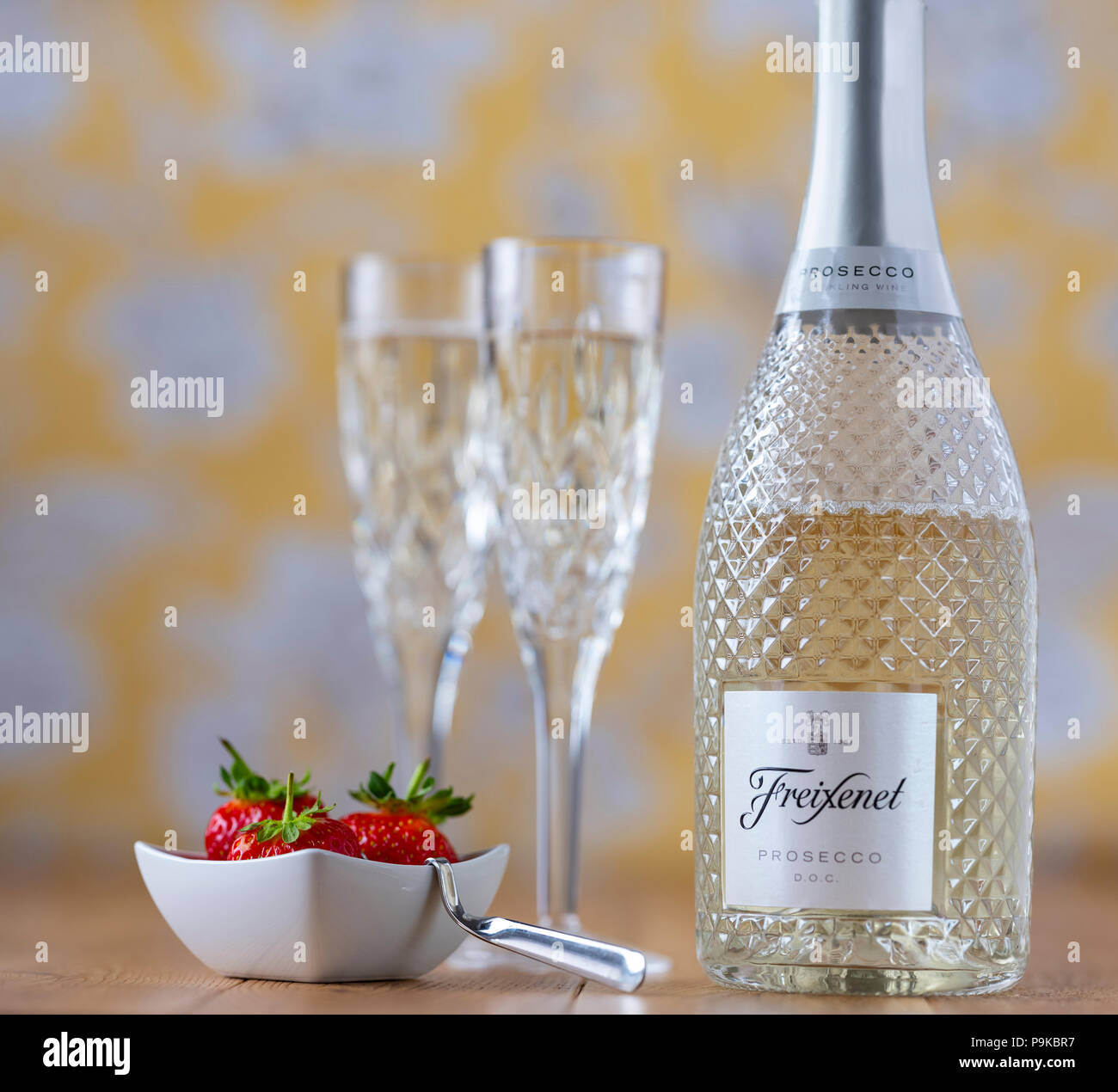 Prosecco Flasche Stockfotos und -bilder Kaufen - Alamy