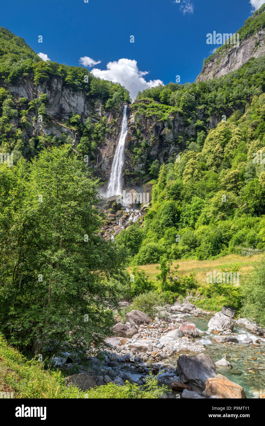 Cevio vallemaggia ticino switzerland -Fotos und -Bildmaterial in hoher ...