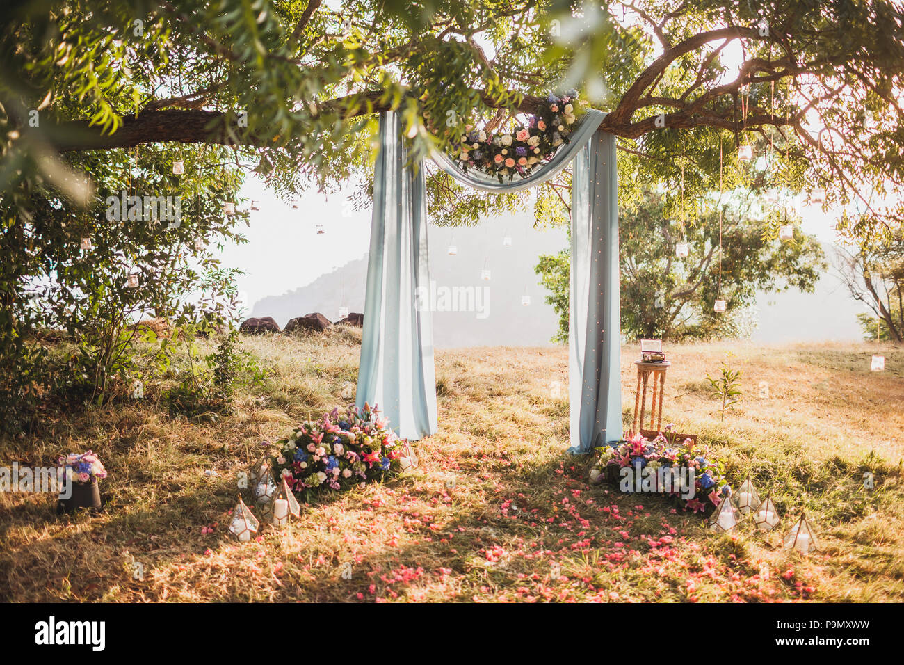 Sonnenuntergang Zeremonie Stockfotos und -bilder Kaufen - Alamy