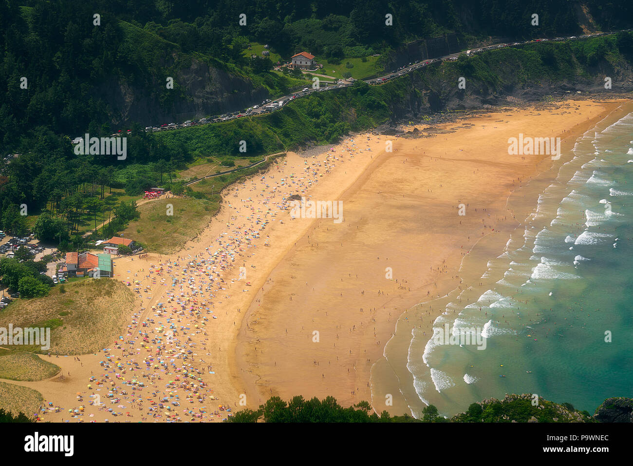 Laga beach spain -Fotos und -Bildmaterial in hoher Auflösung – Alamy