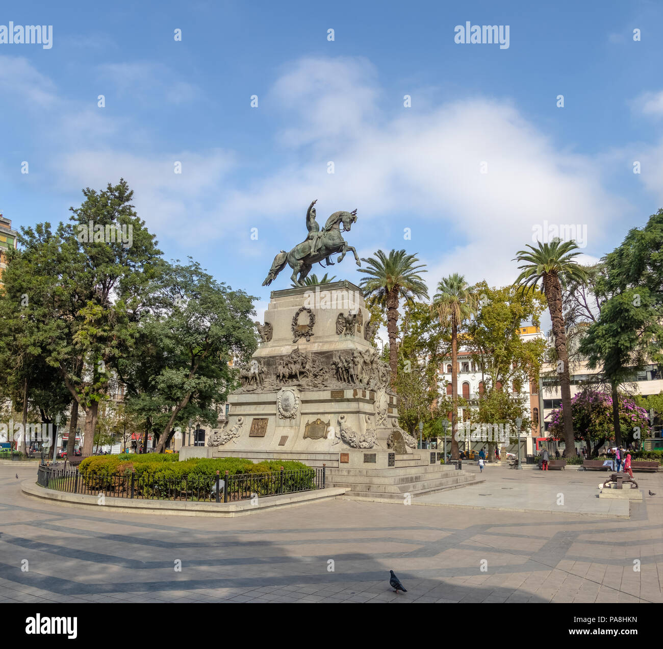 San martin platz -Fotos und -Bildmaterial in hoher Auflösung – Alamy