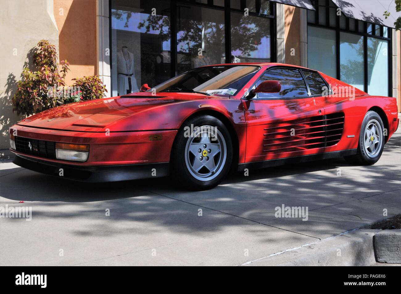 Ferrari enzo rennen -Fotos und -Bildmaterial in hoher Auflösung – Alamy