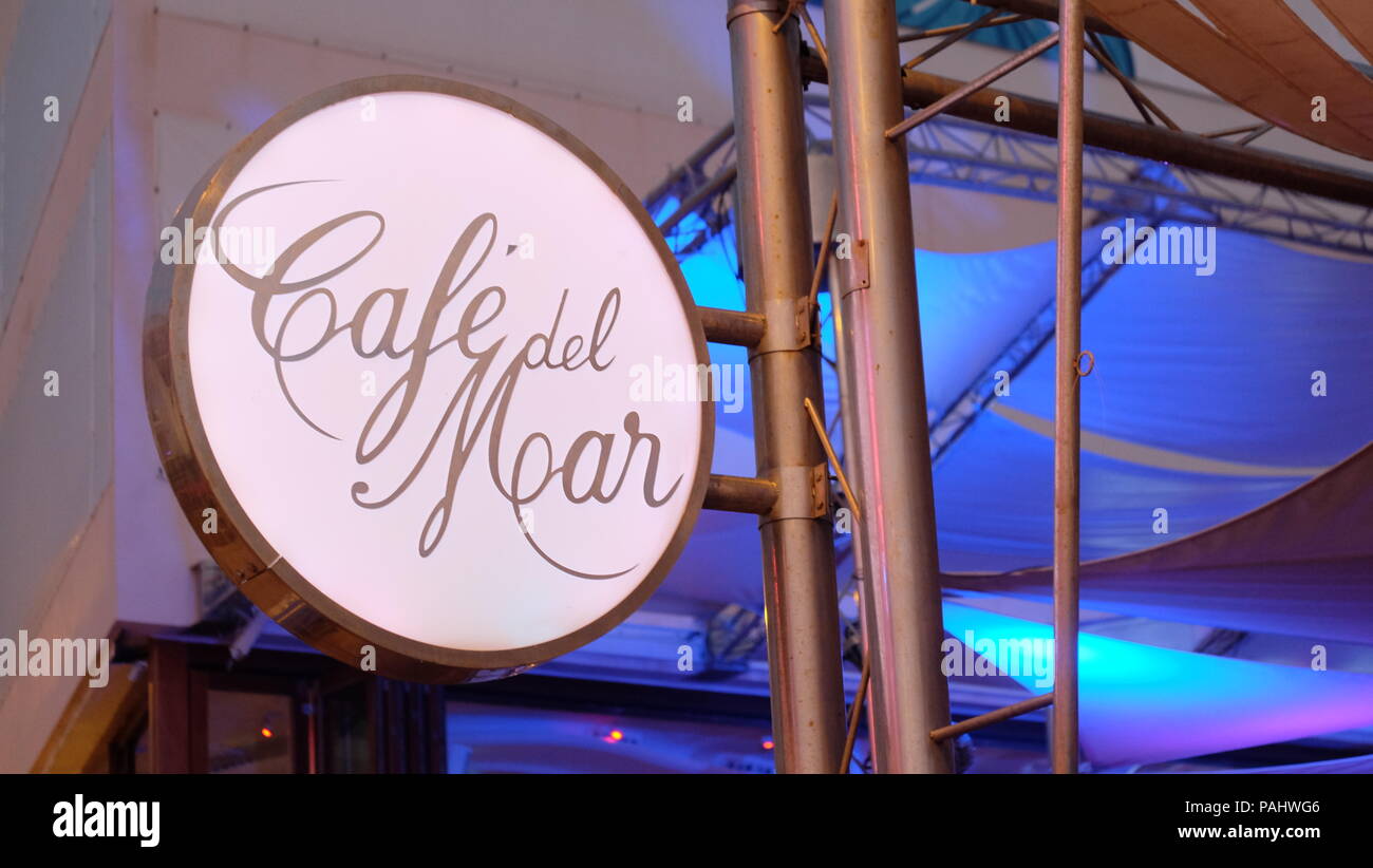 Restaurant del mar -Fotos und -Bildmaterial in hoher Auflösung – Alamy