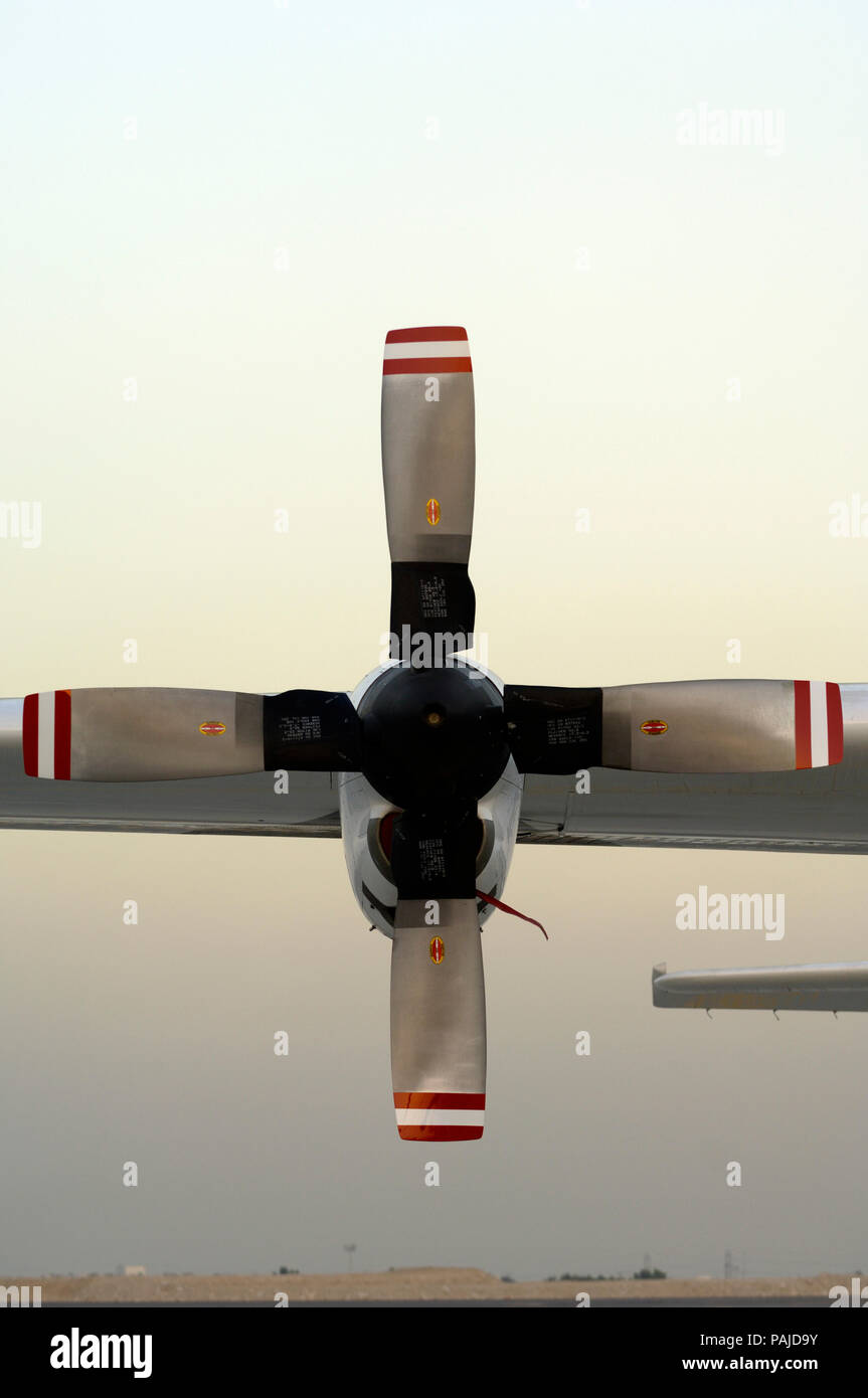 Lockheed l100 -Fotos und -Bildmaterial in hoher Auflösung – Alamy