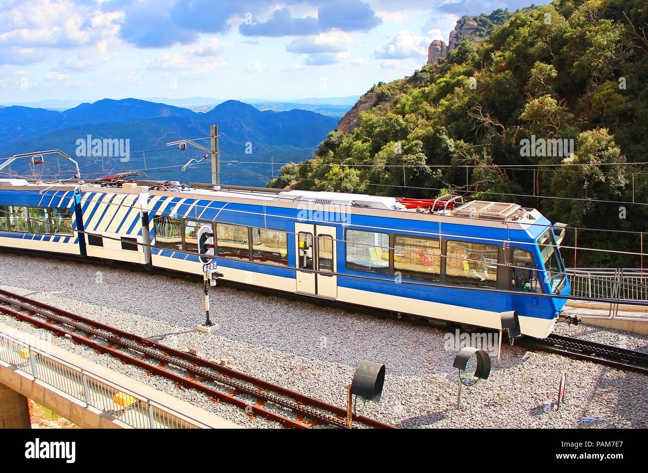 Spannende Mit Dem Zug Nach Spanien Fotos