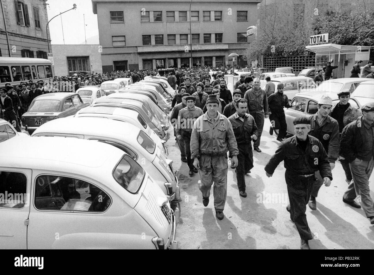 1970 clothes -Fotos und -Bildmaterial in hoher Auflösung – Alamy
