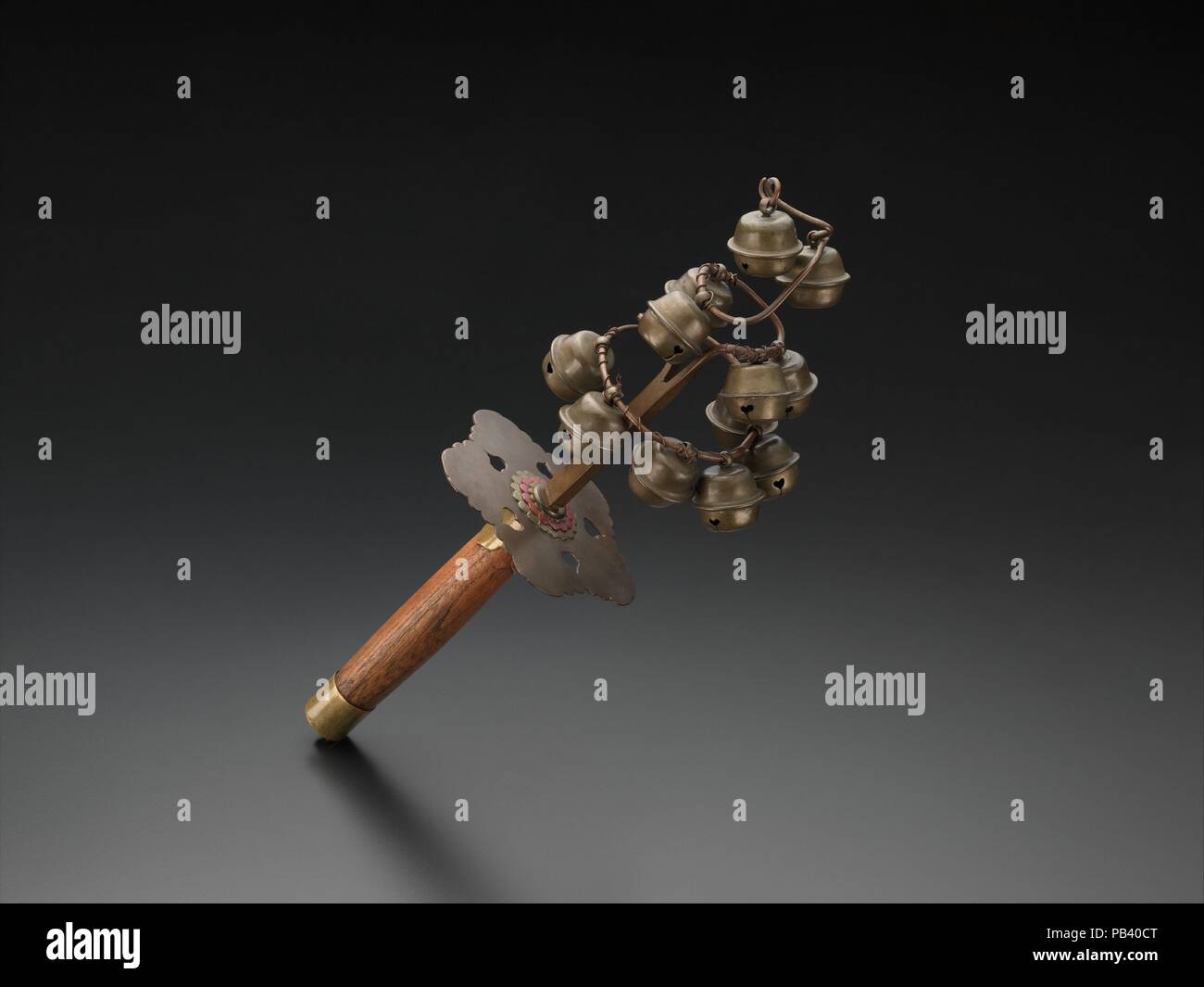 Handheld schlittenglocken -Fotos und -Bildmaterial in hoher Auflösung ...