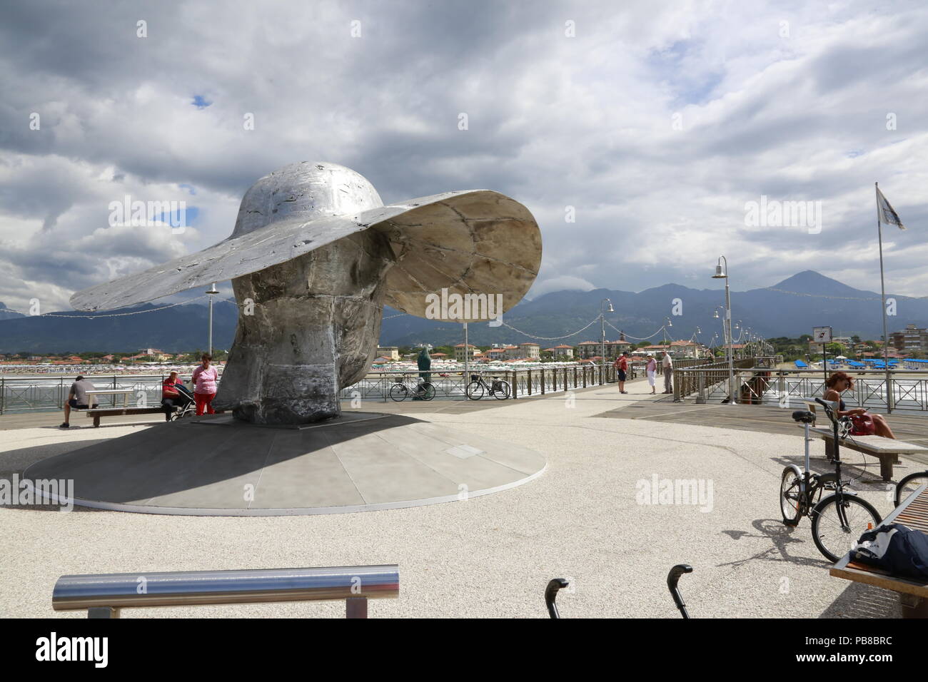 Marina Di Carrara Strand Stockfotos und -bilder Kaufen - Alamy