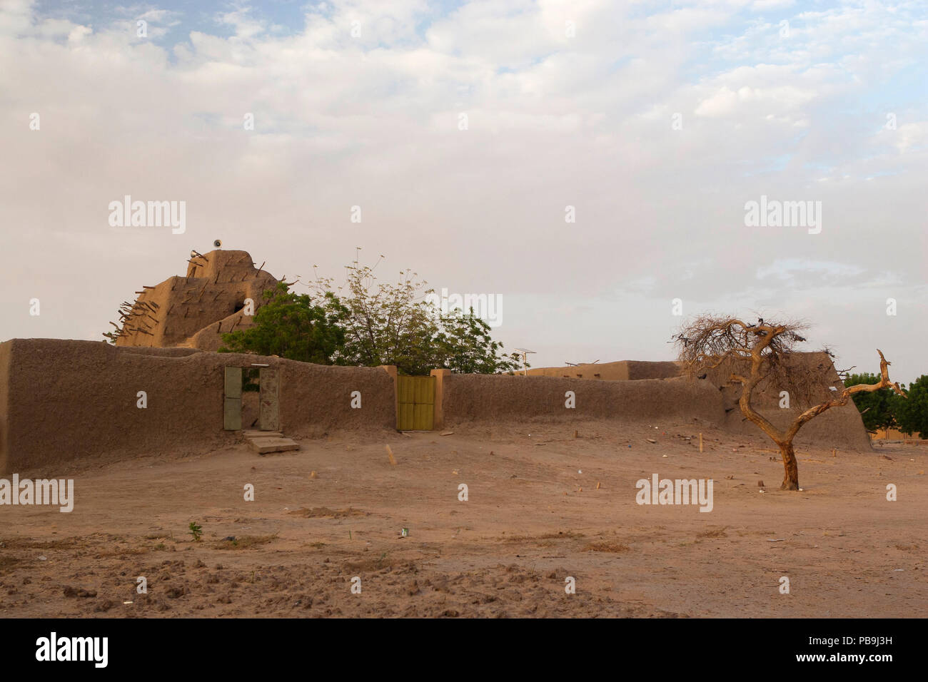 Mosque gao mali -Fotos und -Bildmaterial in hoher Auflösung – Alamy