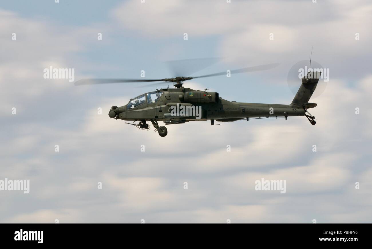 Königliche niederländische apache -Fotos und -Bildmaterial in hoher ...