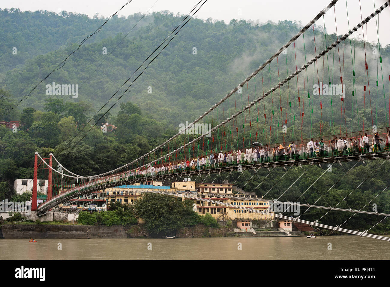Ram jhula -Fotos und -Bildmaterial in hoher Auflösung – Alamy