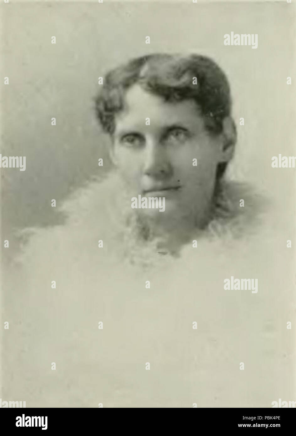 Lucy halle -Fotos und -Bildmaterial in hoher Auflösung – Alamy