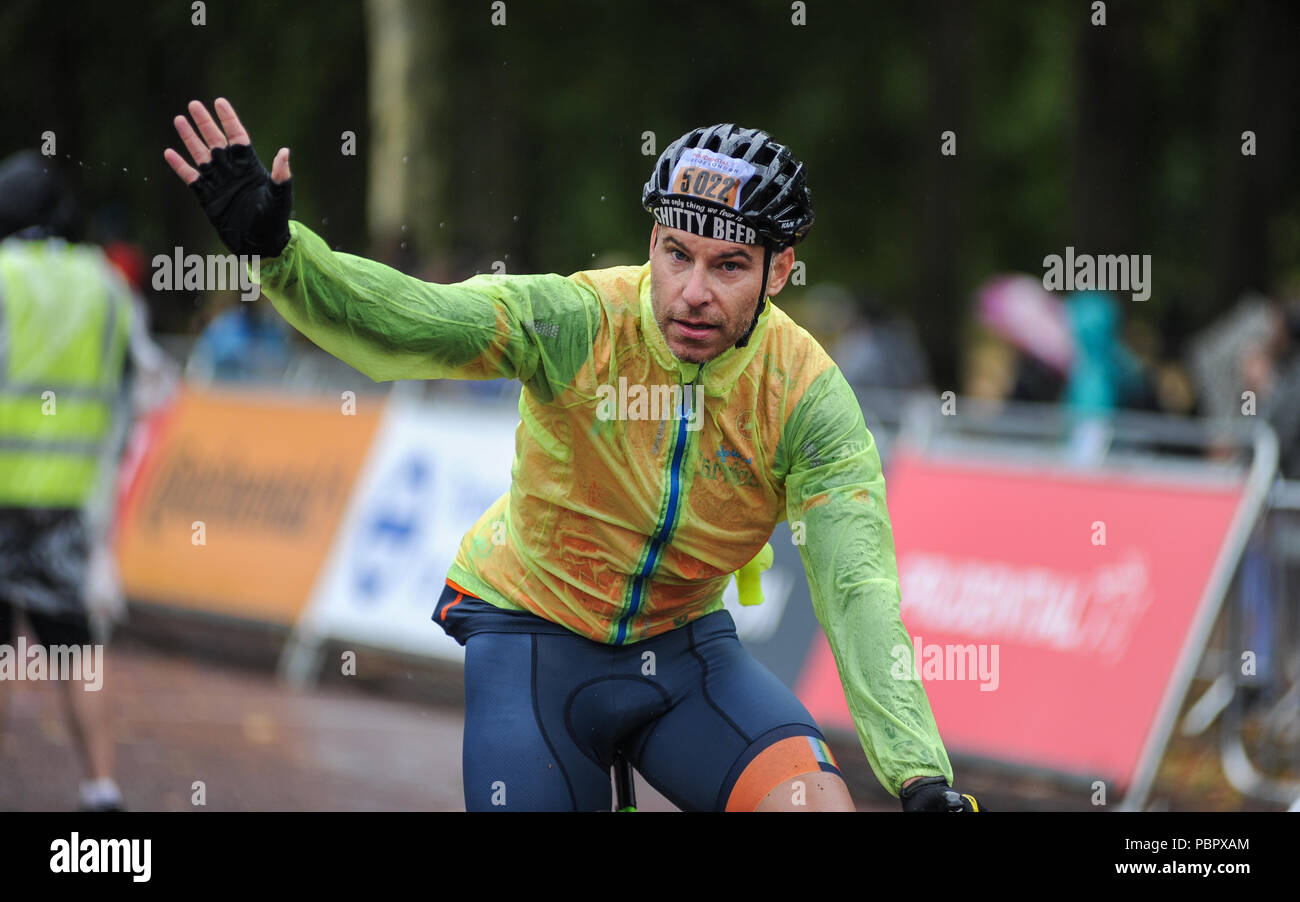 London, UK, 29. Juli 2018. Prudential Fahrt London-Surrey 100. Reiter ...