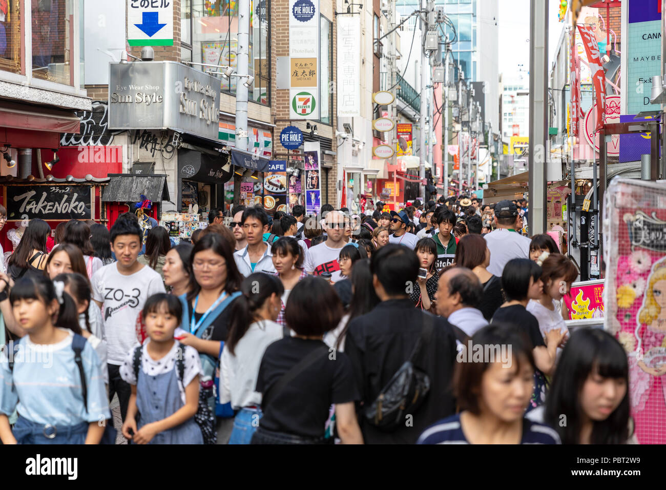Tokyo harajuku -Fotos und -Bildmaterial in hoher Auflösung – Alamy