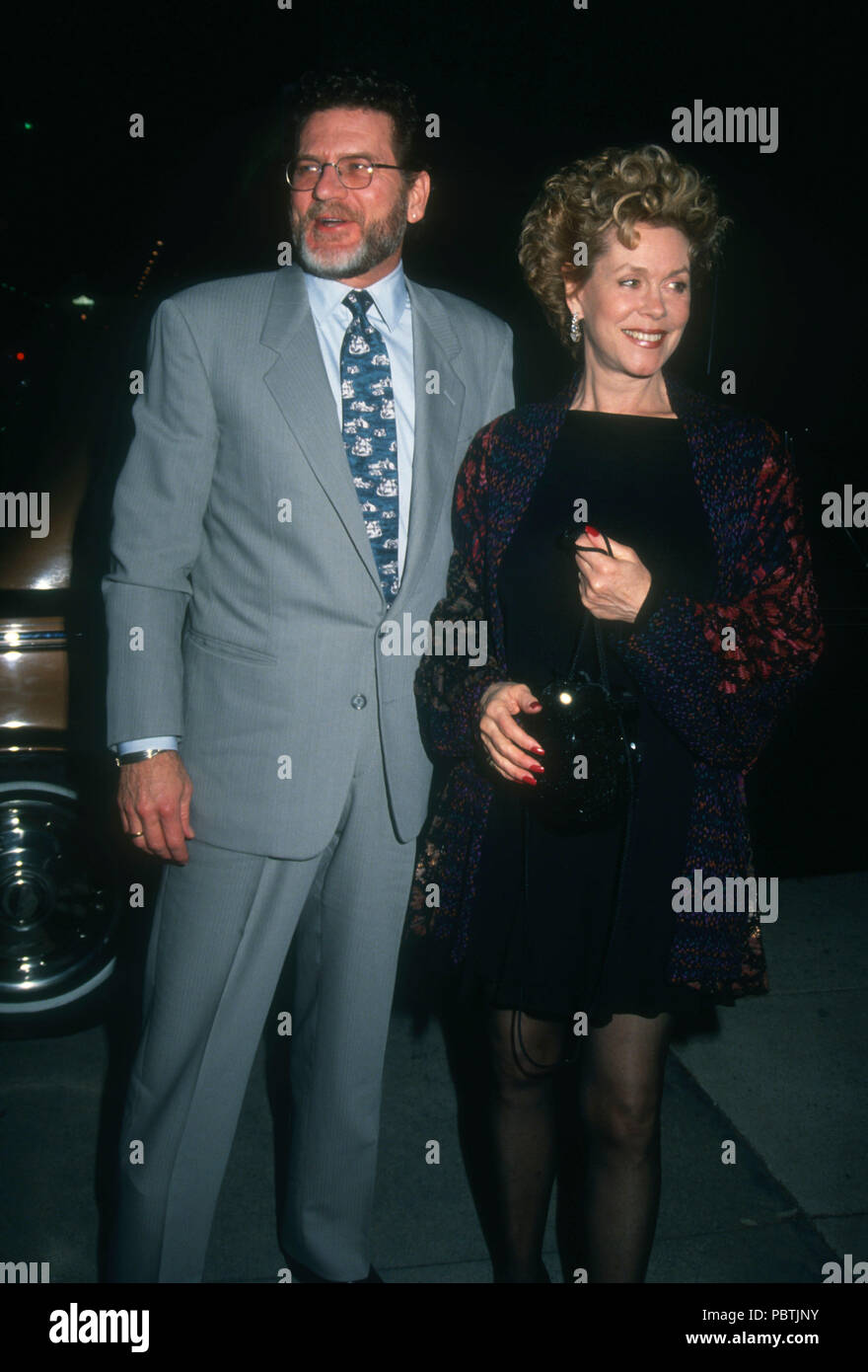 BEVERLY HILLS, Ca - 14. April: Schauspieler Robert Foxworth und ...