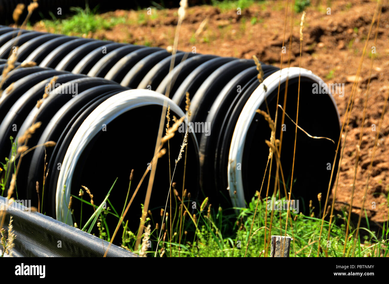 Kunststoffrohre aufgewickelt -Fotos und -Bildmaterial in hoher ...